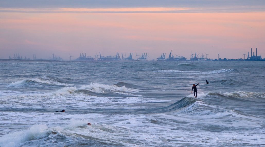 Surfen in Holland: Warum Scheveningen für Kurztrips rockt!
